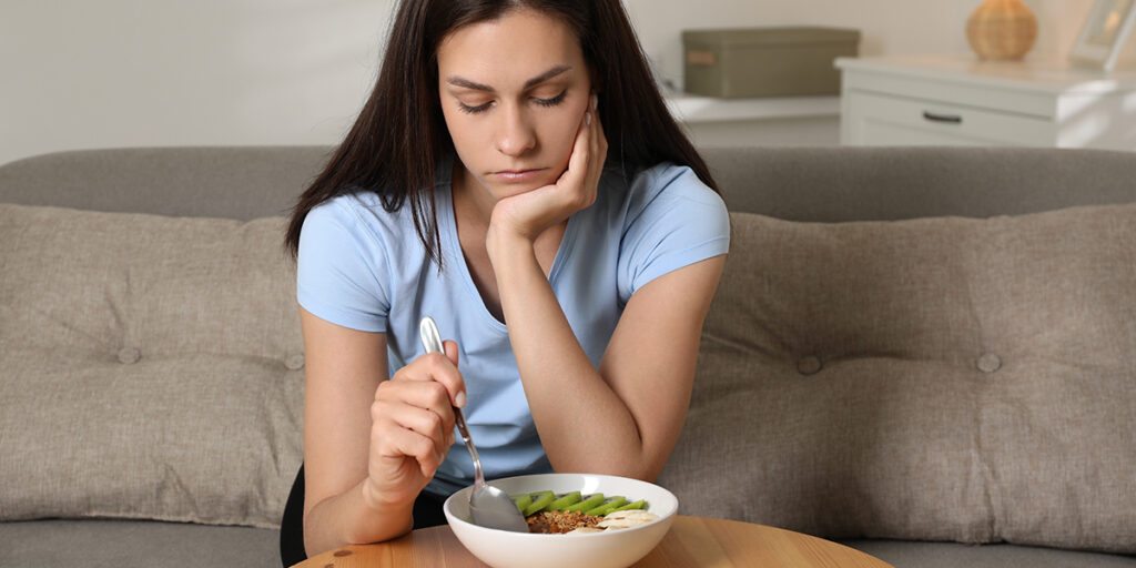 Early Signs of Eating Disorder: When Is It Time to Seek Help? - Dynamic ...